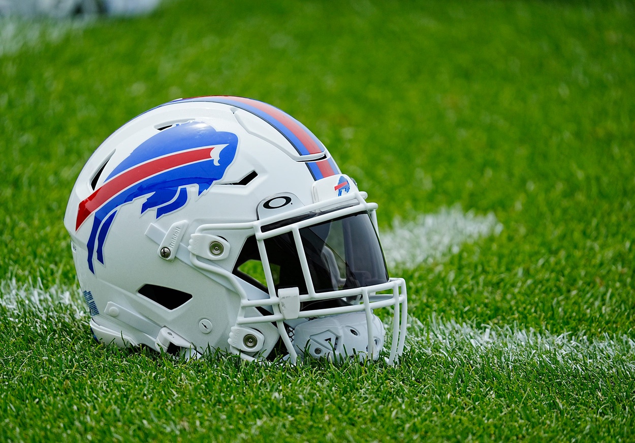 Head coach refuses to work with Buffalo Bills