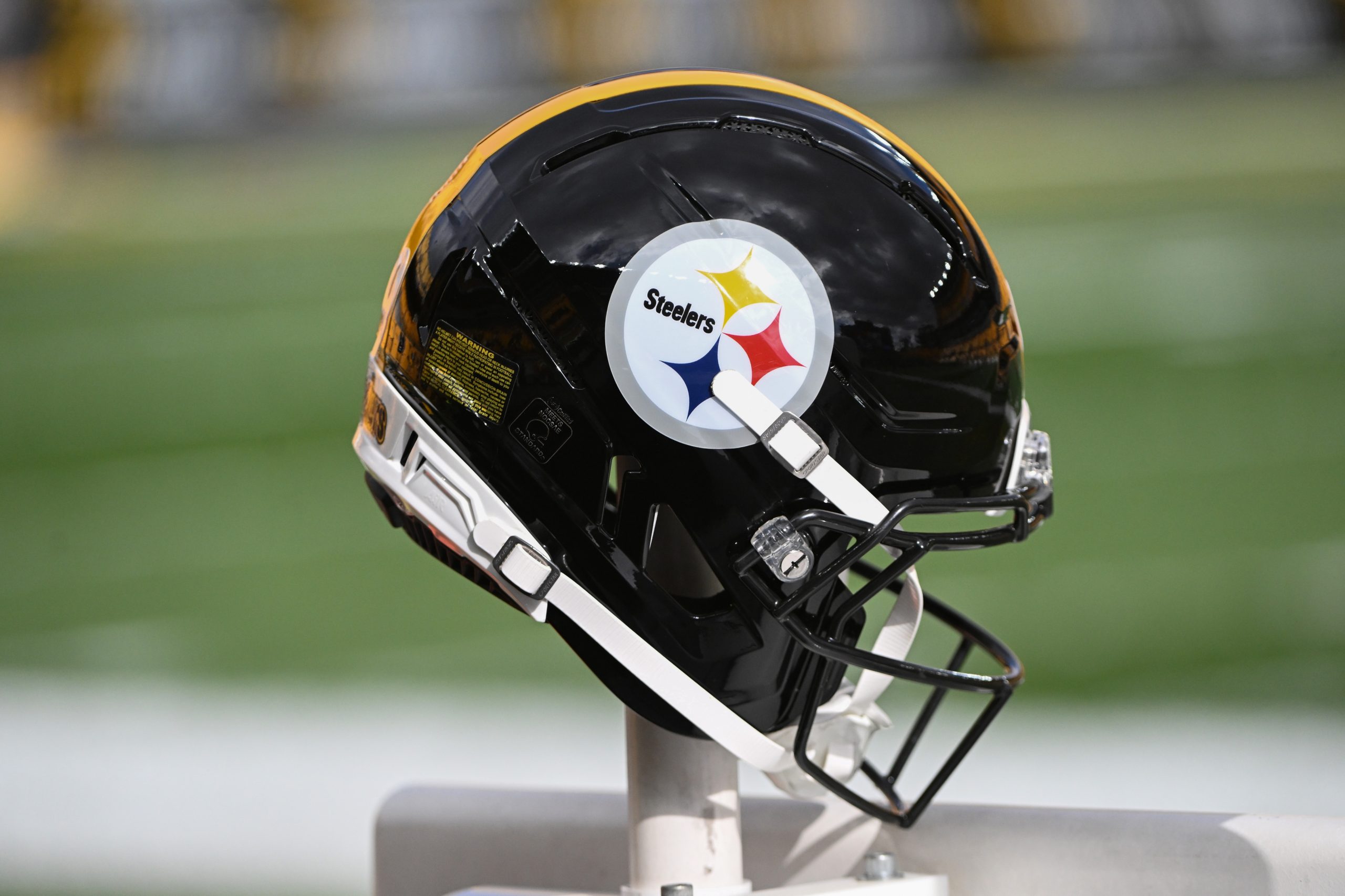NFL world reacts to horrible Steelers news - BVM Sports
