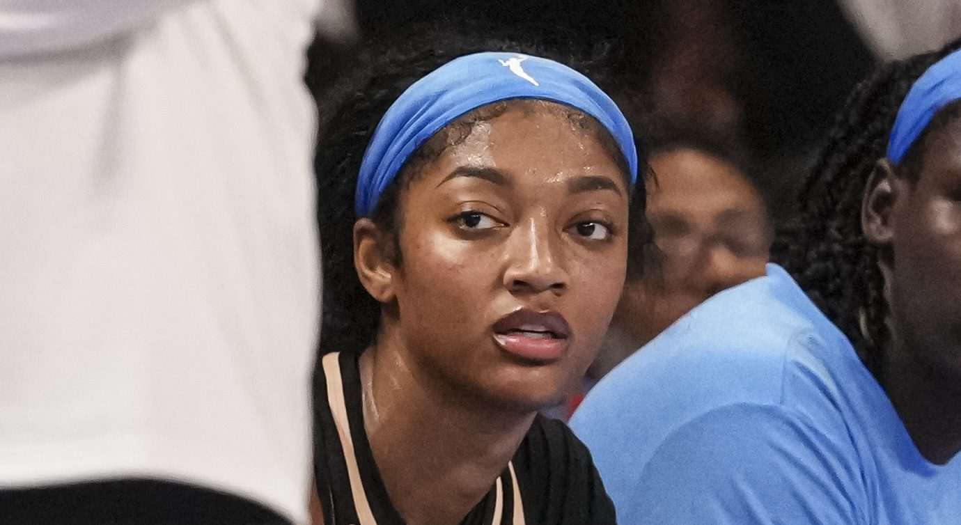 'Imagine not being able to make even half of your layups': Angel Reese ...