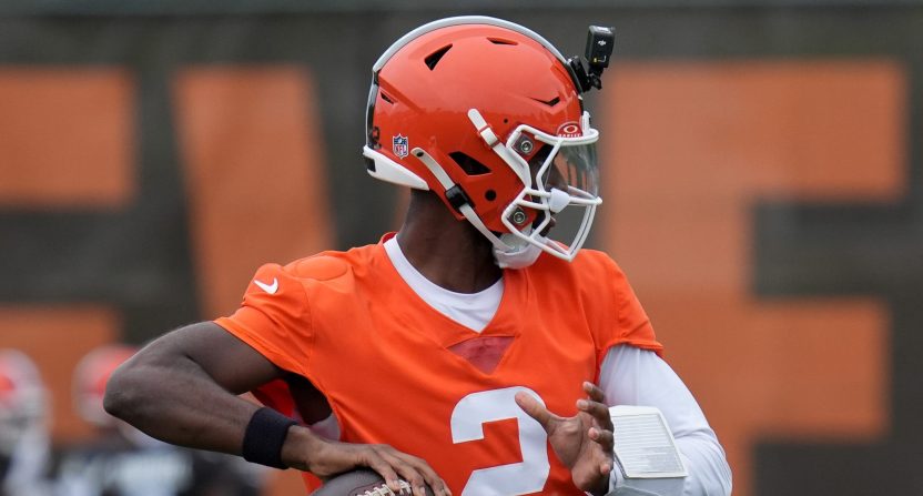 Shedeur Sanders completely outclasses Deshaun Watson - BVM Sports